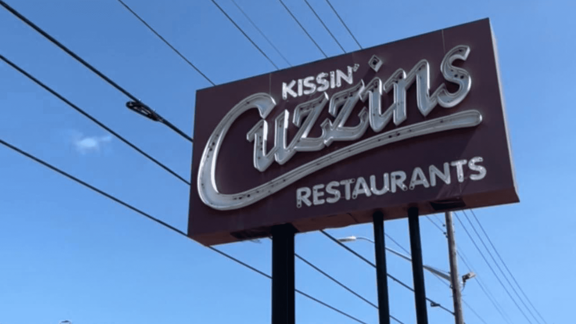 St. Pete legend Kissin' Cuzzins will stay as is after pending sale to ...