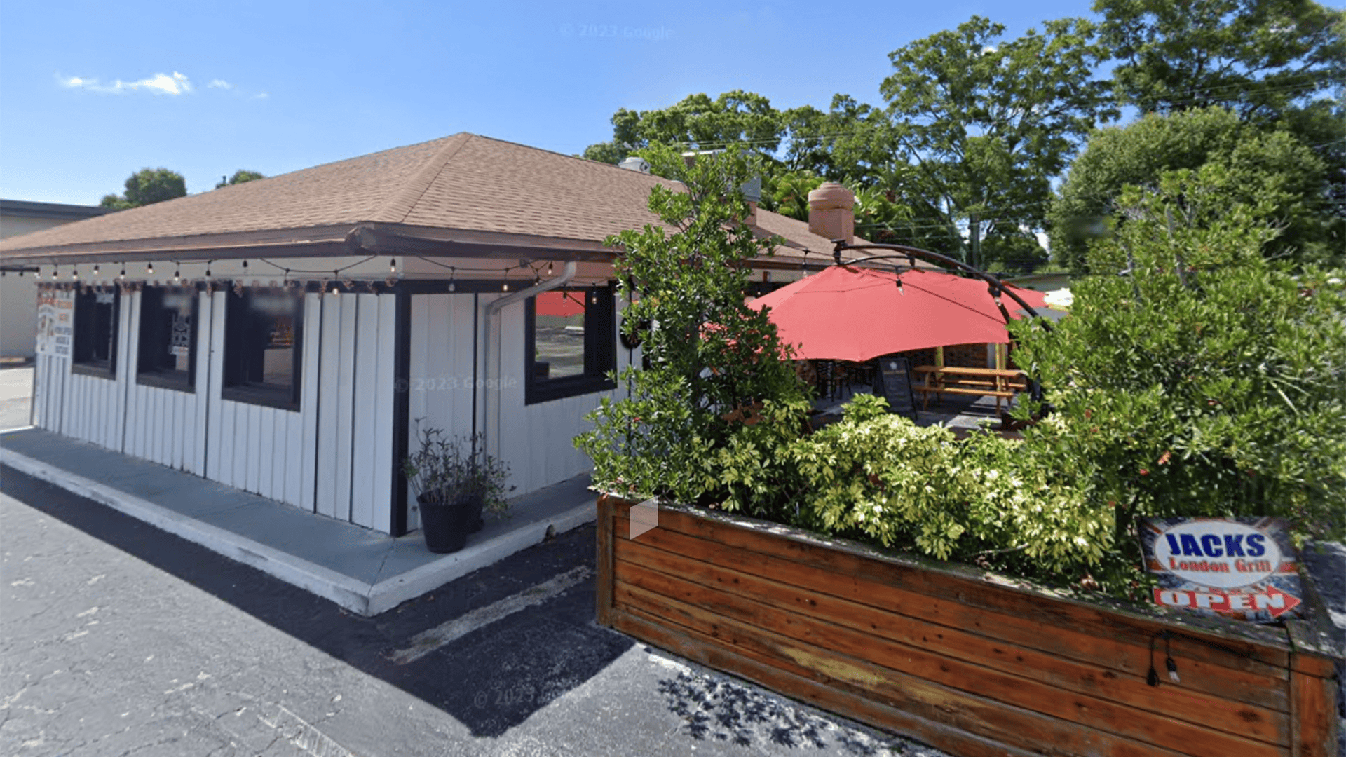 Jacks London Grill prepares British Pub fare fit for royalty in St. Pete