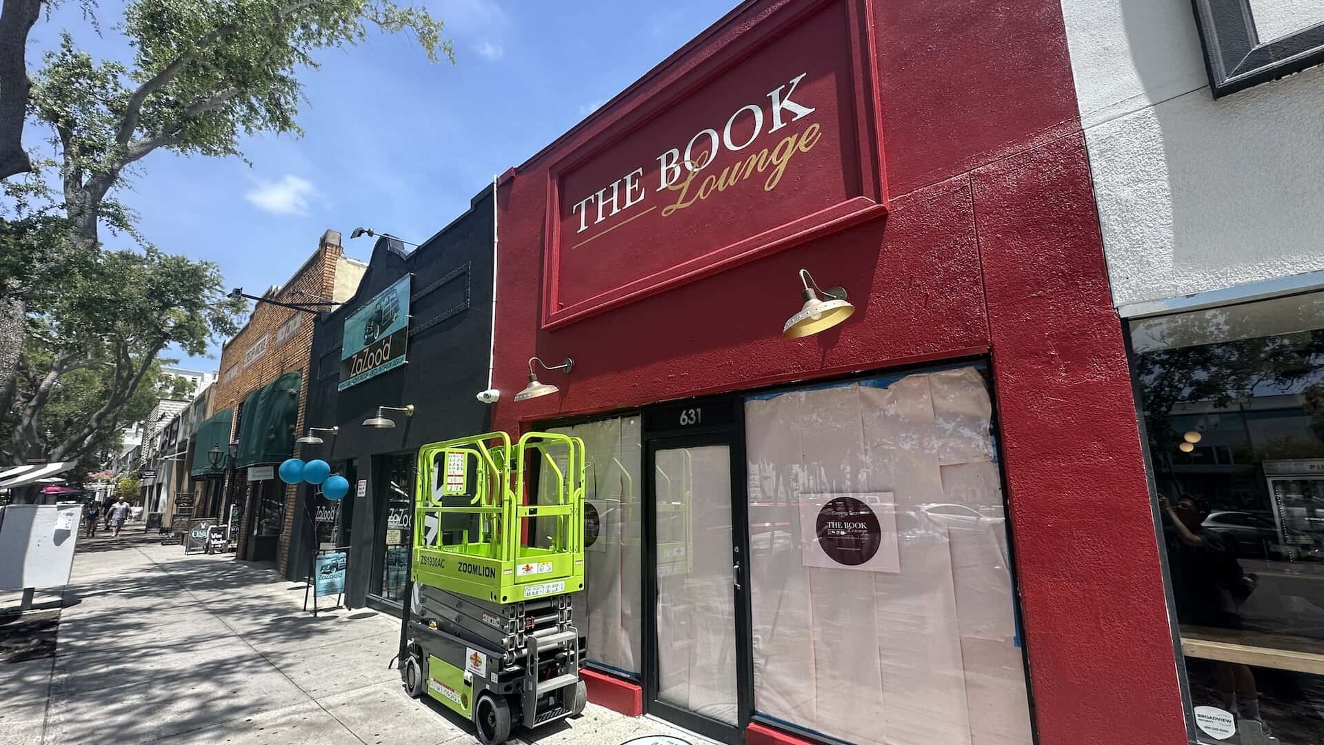New cozy book lounge announces grand opening in St. Pete